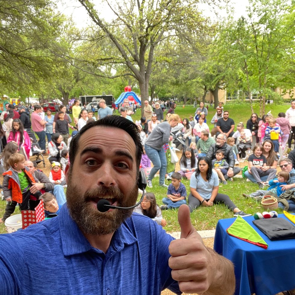 Contact - Wacky Wally Fun